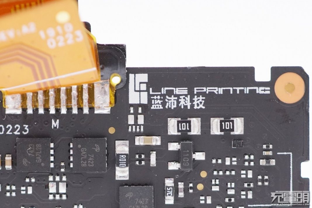 HUAWEI P30 Wireless Charging Case Teardown Review - Chargerlab