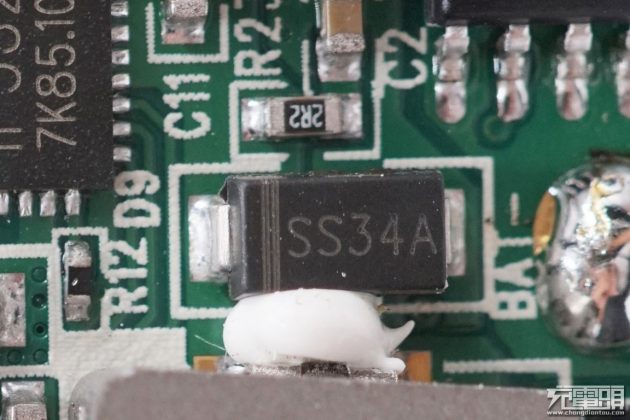 Mophie Powerstation Hub Teardown Review: All in One – Chargerlab