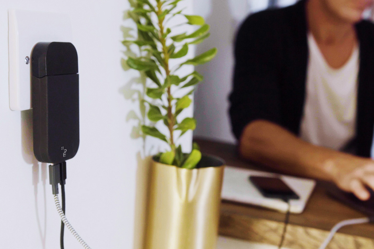 Mu Two Launched at Kickstarter as the World's Thinnest Global Charger ...