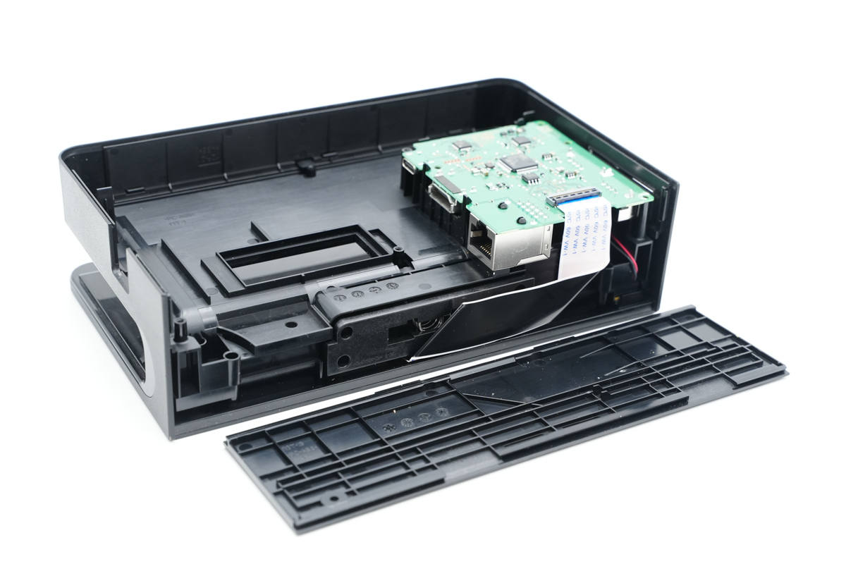 Teardown of Original Nintendo Switch OLED Charging Dock - Chargerlab