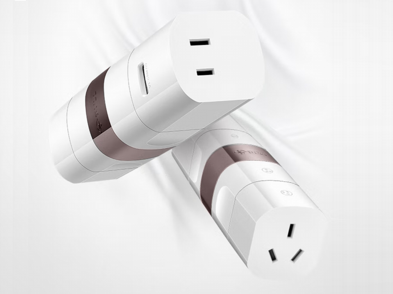 Modular Design | Bull Launched USB Travel Adapter - Chargerlab