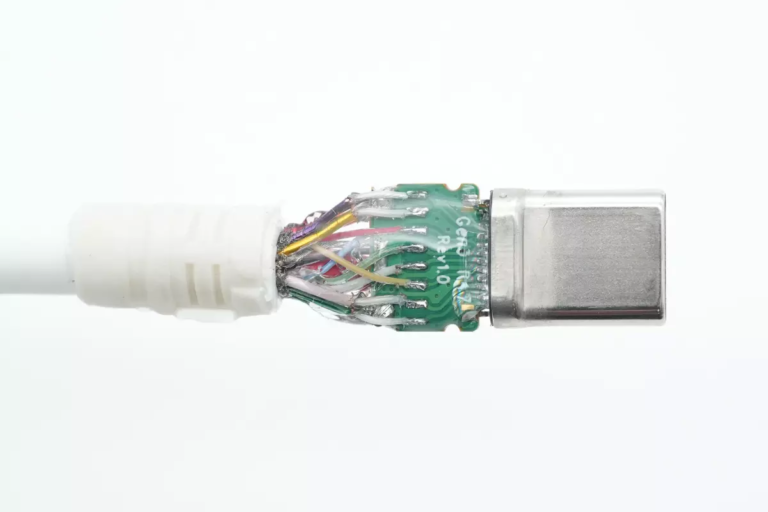 DIY | Teardown of Thunderbolt 4 240W USB-C Cable - Chargerlab