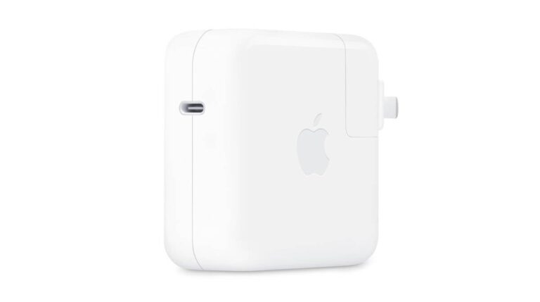 A Closer Look at the Brand New Apple 70W USB-C Power Adapter - Chargerlab