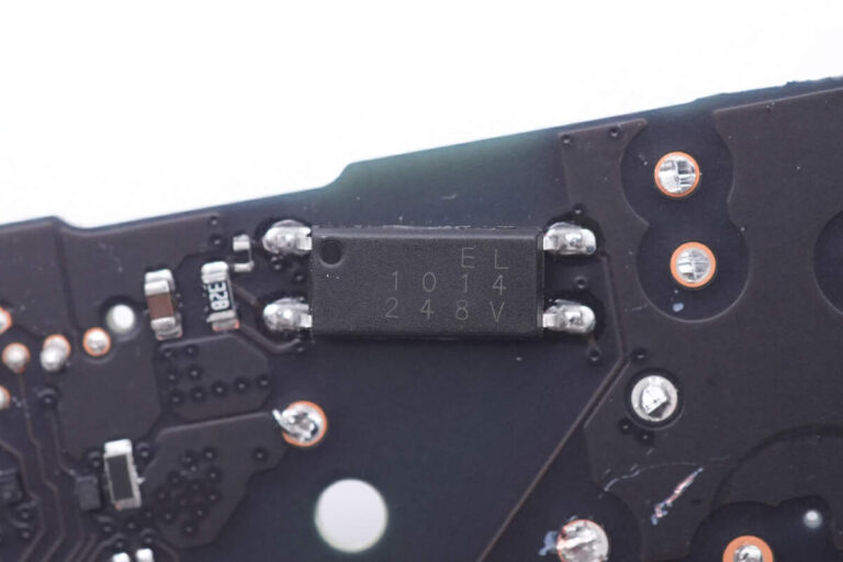Teardown of Brand New Apple 70W GaN USB-C Power Adapter (A2743 ...