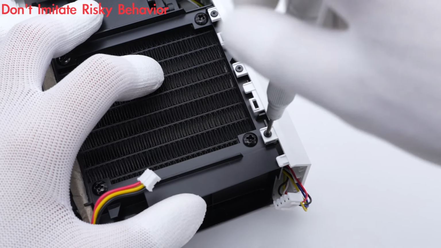 Water Cooling | Teardown of Powerful OnePlus 45W Liquid Cooler (PCV05) - Chargerlab