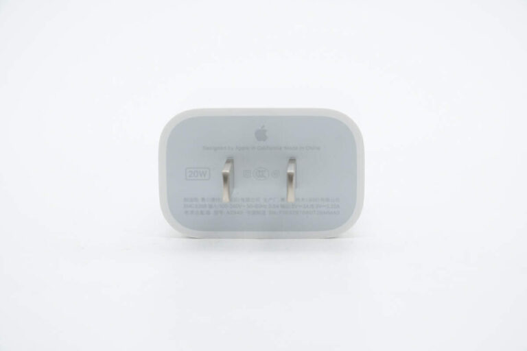 Updated Power IC | Teardown of New Apple 20W Charger (A2940) - Chargerlab