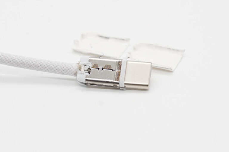 Teardown of Apple iPhone 15's Included USB-C Cable (A2795) - Chargerlab