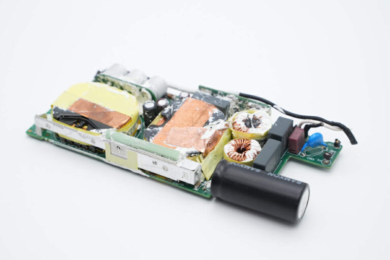 Teardown of DELL 165W PD3.1 GaN Power Adapter (LA165PM210) - Chargerlab