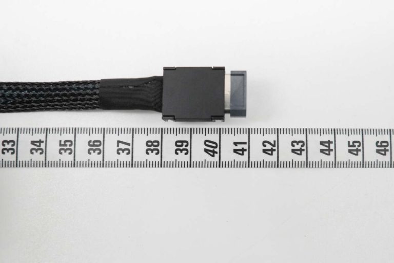 OCuLink | Review of AOOSTAR AG01 OCuLink GPU Dock - Chargerlab