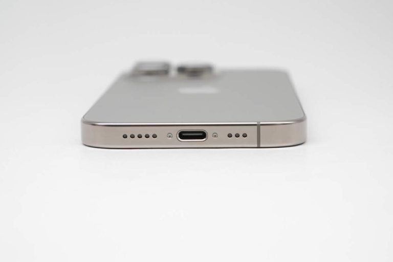 Charging Review of iPhone 16 Pro - Chargerlab