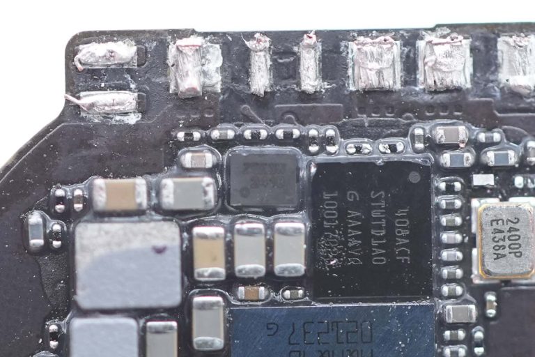 Teardown of Apple 25W MagSafe Charger (HK) (A2580) - Chargerlab