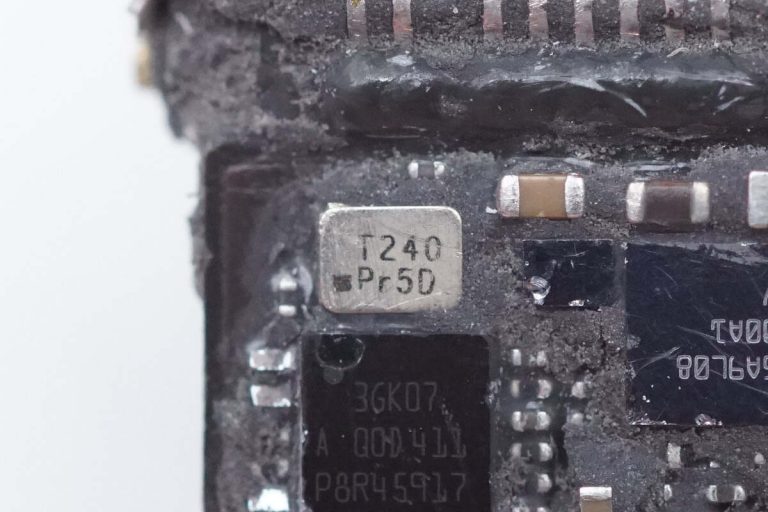 Teardown of Apple 25W MagSafe Charger (HK) (A2580) - Chargerlab