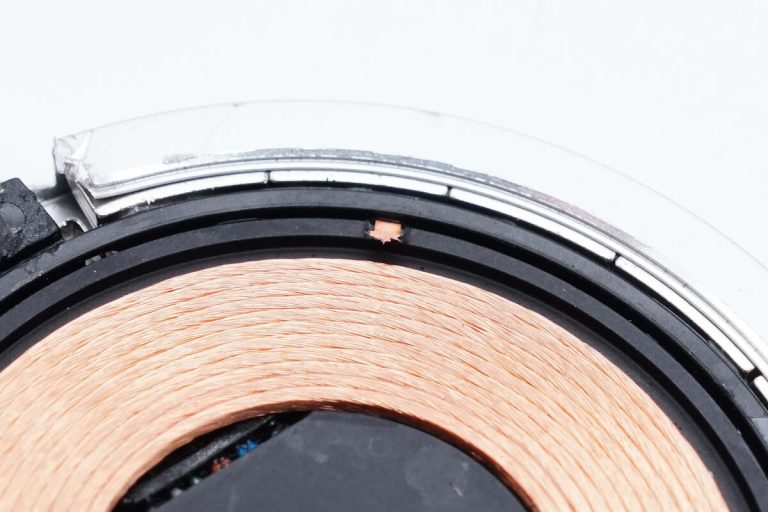 Teardown of Apple 25W MagSafe Charger (HK) (A2580) - Chargerlab