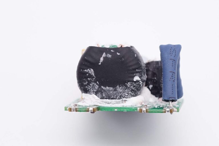 Teardown of Anker Prime Charger (200W, 6 Ports, GaN)(A2683) - Chargerlab
