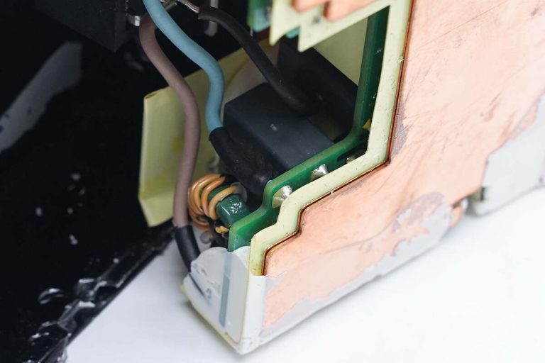 Teardown of ASUS ROG 130W USB-C GaN Power Adapter (ADP-130HB B ...