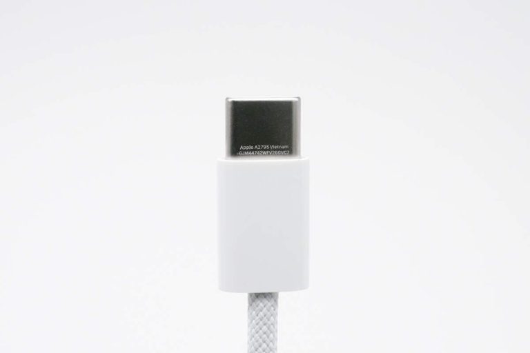 4005mAh+27W | Charging Review of iPhone 16e - Chargerlab