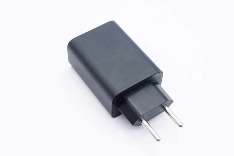 Teardown of Motorola 50W Charger (MC-507) - Chargerlab