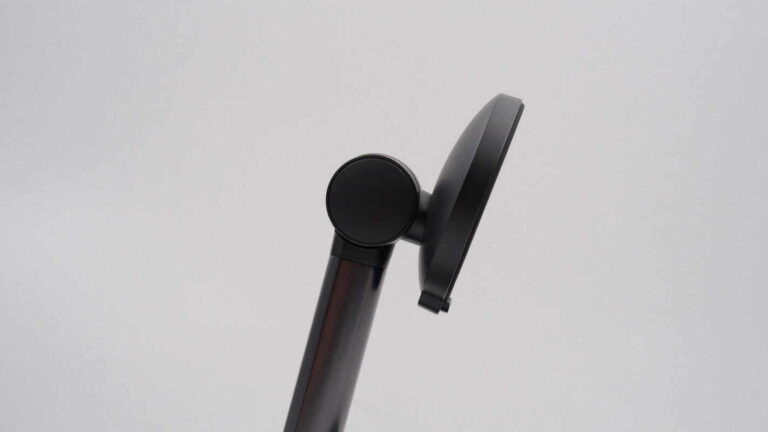 Teardown of Belkin 15W Auto‑Tracking Stand Pro with DockKit (MMA008 ...